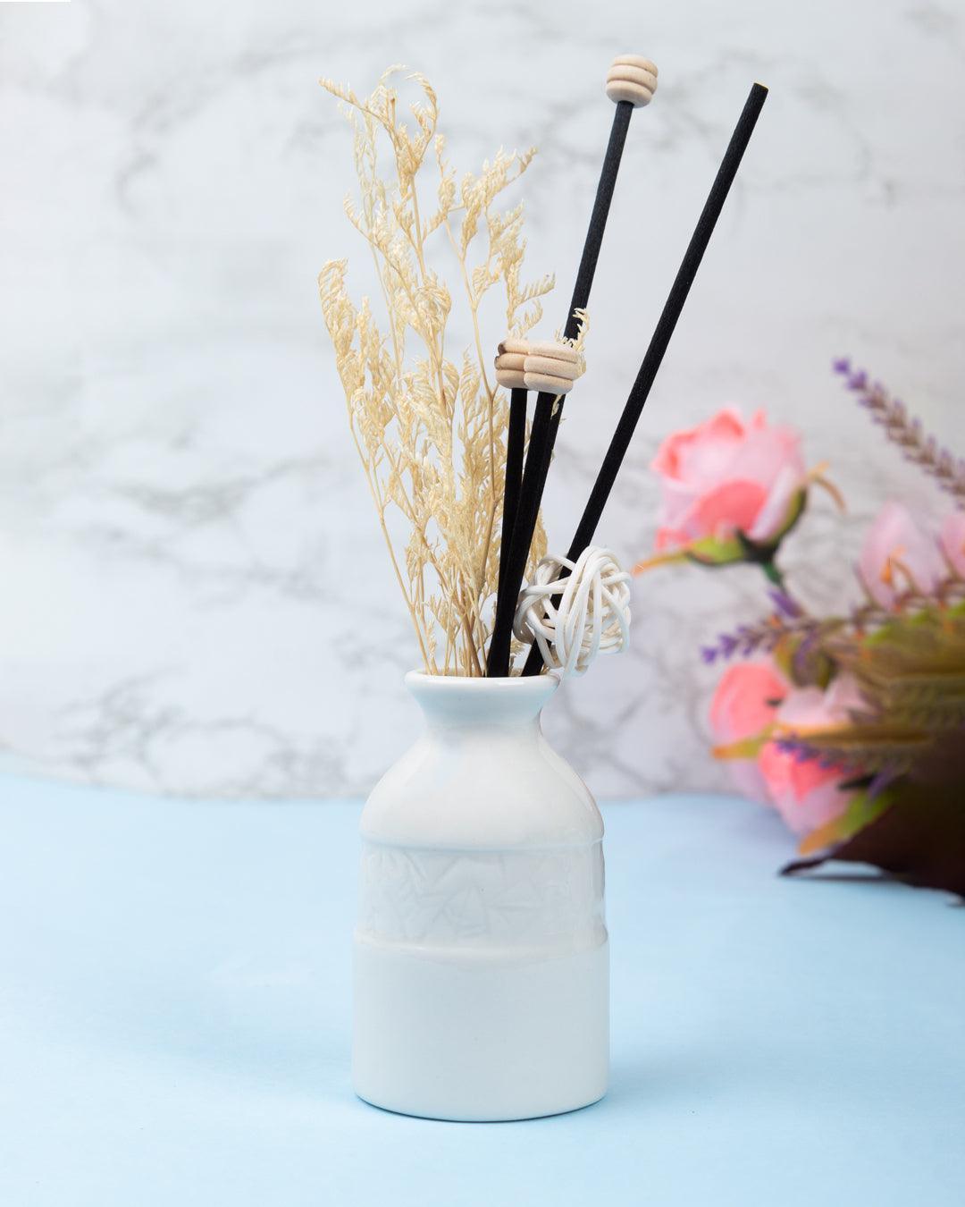 Reed Diffuser Set, Vanilla Fragrance Pot & Reed Stick, Ceramic, White ...